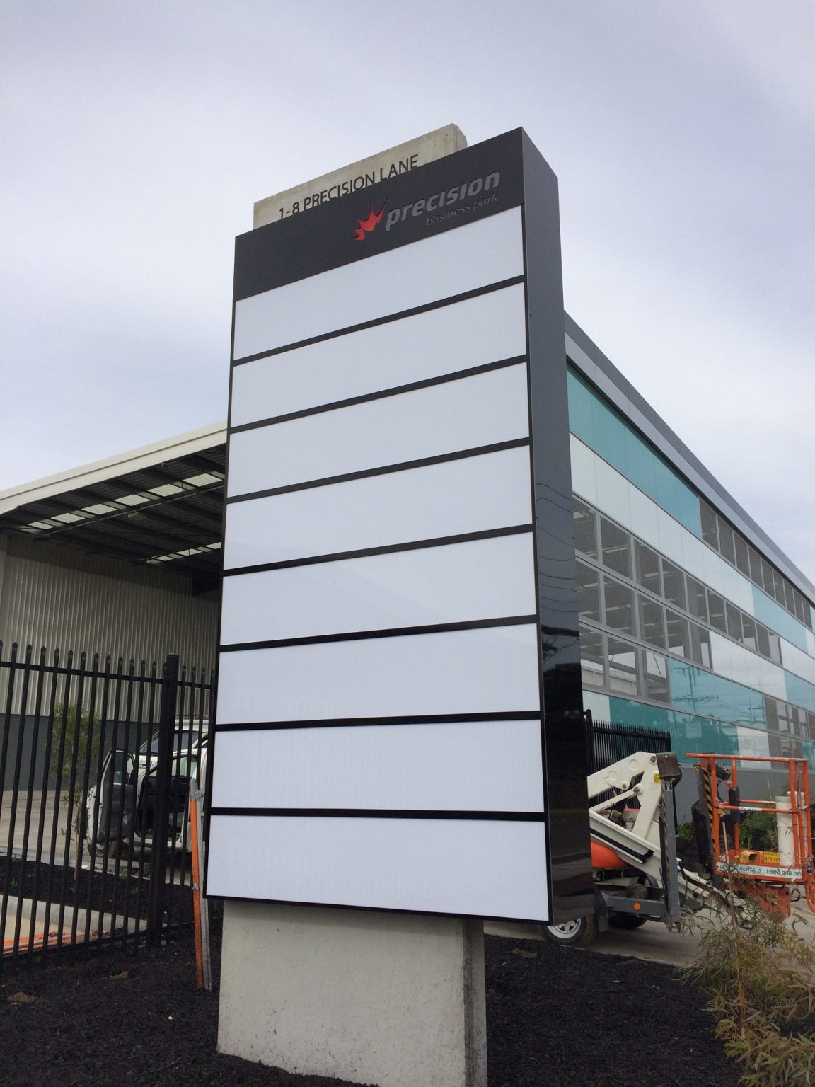 Melbourne Signage | For Custom Corporate, Business & Car Signs ...