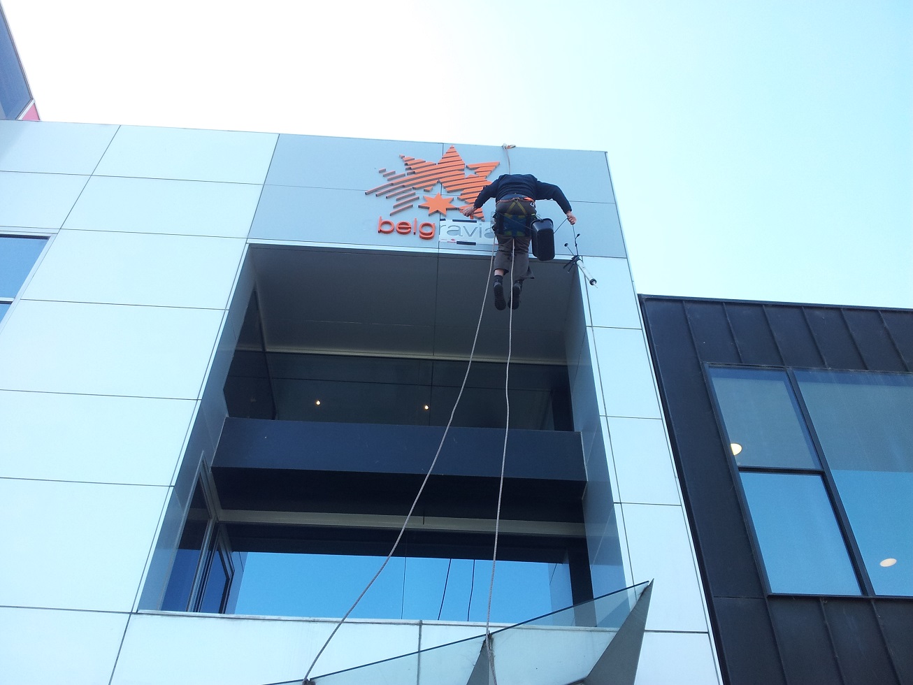 Melbourne Signage | For Custom Corporate, Business & Car Signs ...